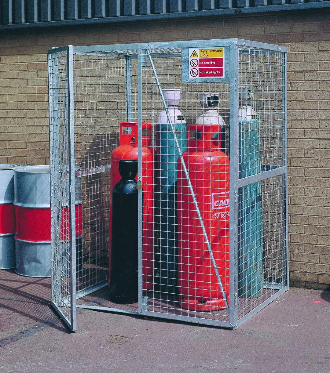 Grenadier® Cylinder Storage Lock Up Cages - Uki Storage Limited